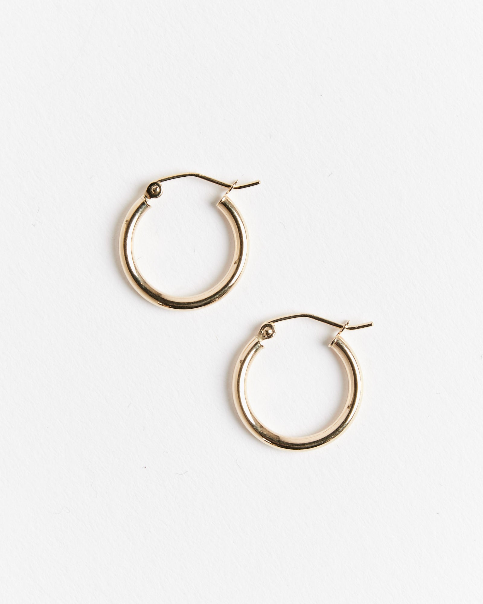 Simple Hoop Earrings 14k Yellow Gold – Mohawk General Store