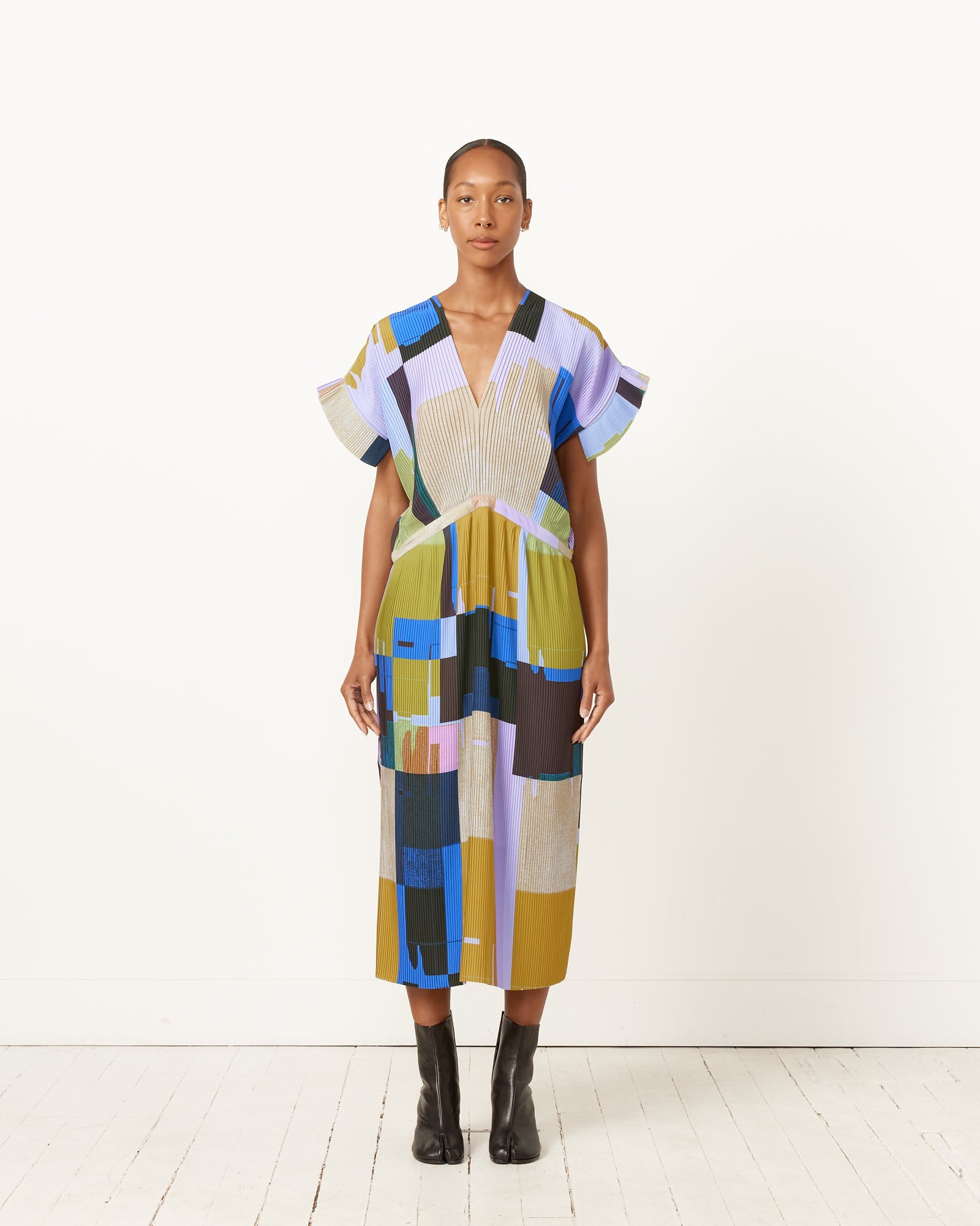 Transit Plisse Dress in Boxes Overlap – Mohawk General Store