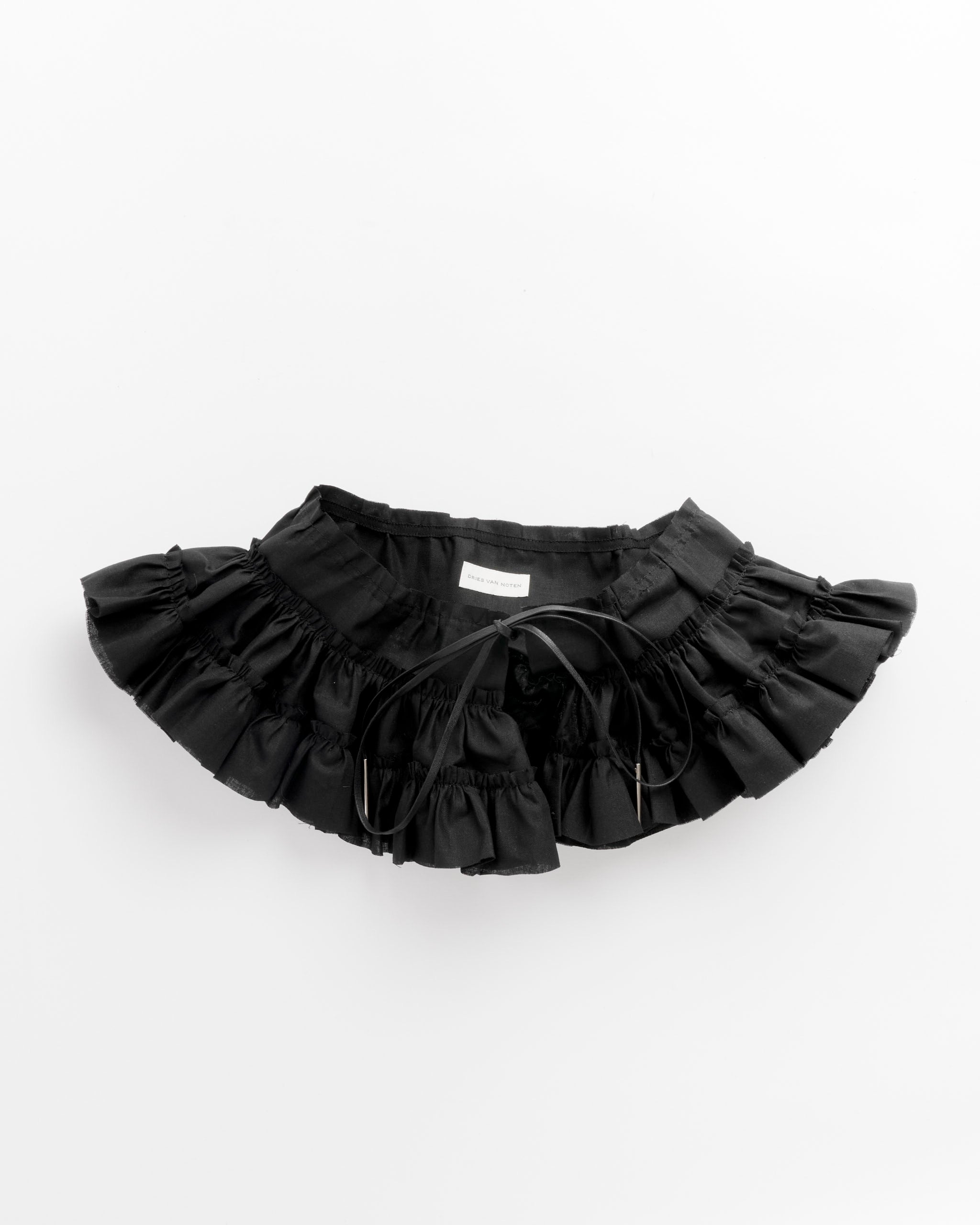 Ruffle Belt in Black